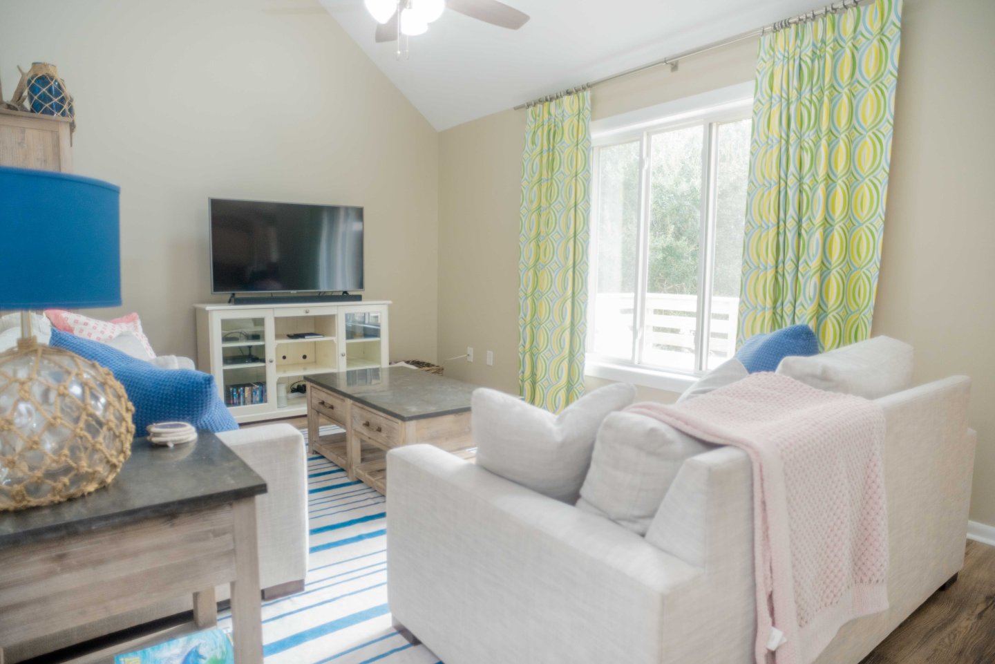 1210 Emerald Drive – NC Beach Rentals